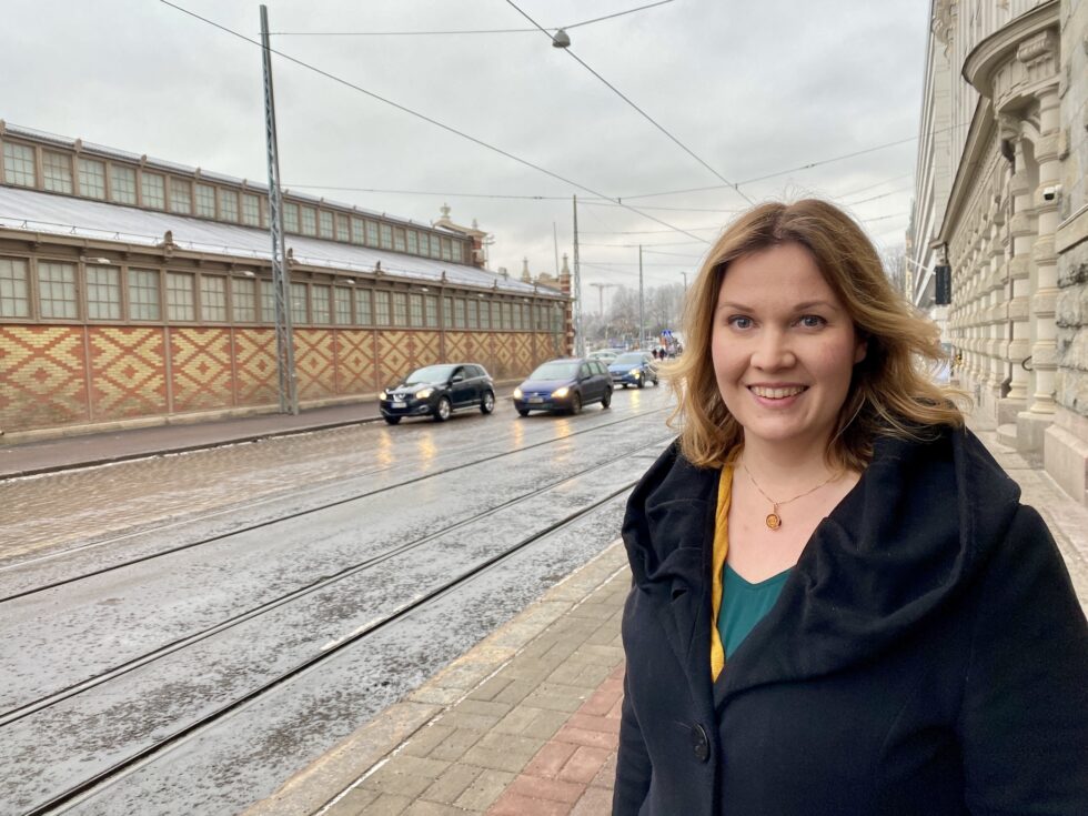 Essi Isomäki - Piiri 1420